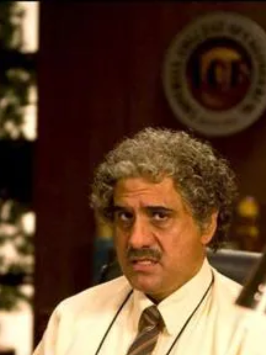 Boman in 3 Idiots To Satish In Main Hoon Naa: Reel Teachers We Don't ...