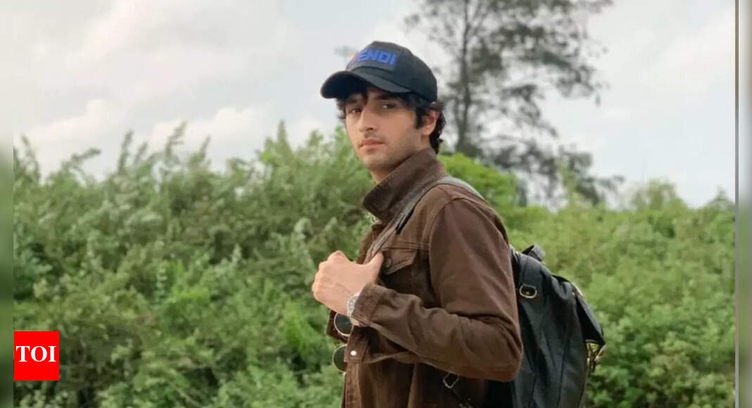 Exclusive - Meet actor Syed Raza Ahmed express gratitude to the mentors ...