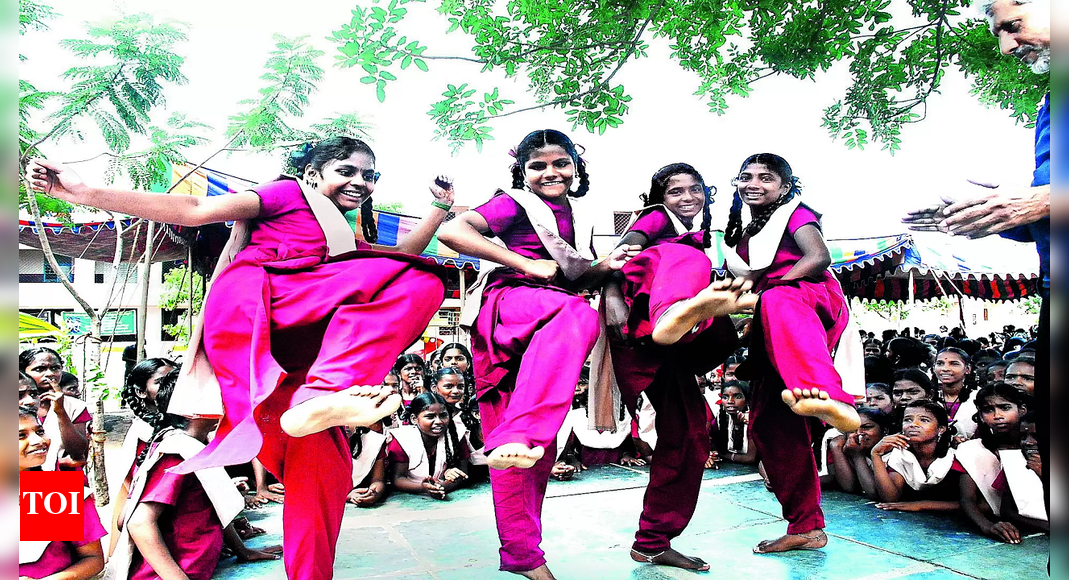 Self-Defence Techniques: Fight Like A Girl: Self-defence Classes Teach ...