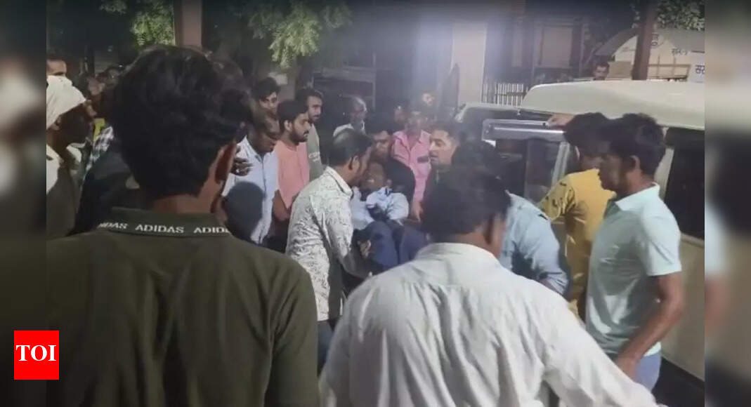 5 dead, 16 injured in SUV-truck collision in Rajasthan's Churu district ...