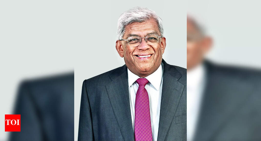 Parekh: Did not take pay, ESOPs for 13 years: Parekh - Times of India