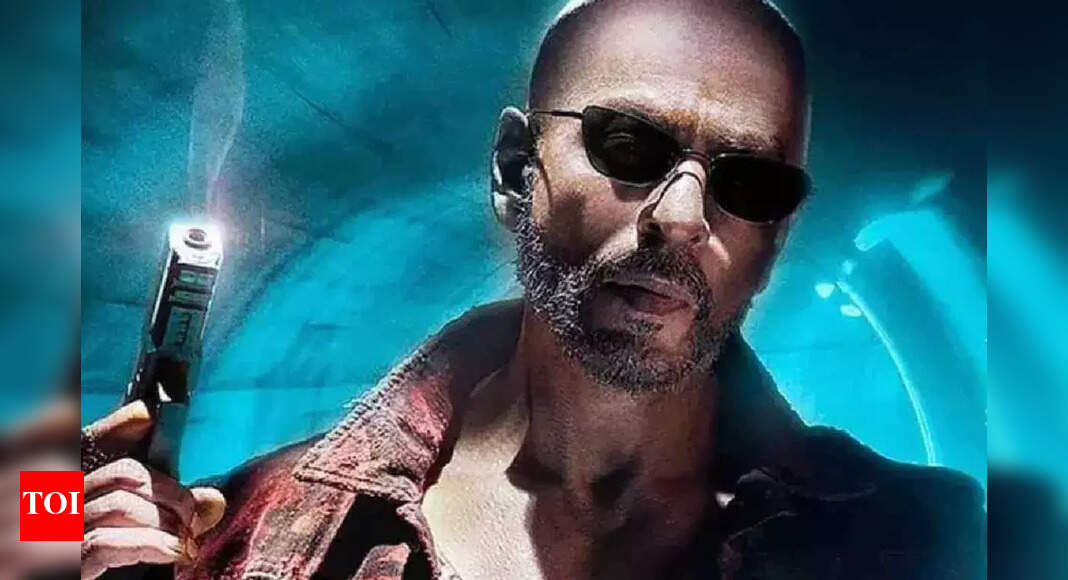 Director reviews ‘Jawan’ after watching it on the first day, says ‘SRK ...