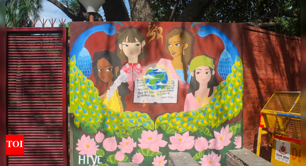 G20 Summit: LSR students paint a mural depicting diversity for the G20 ...