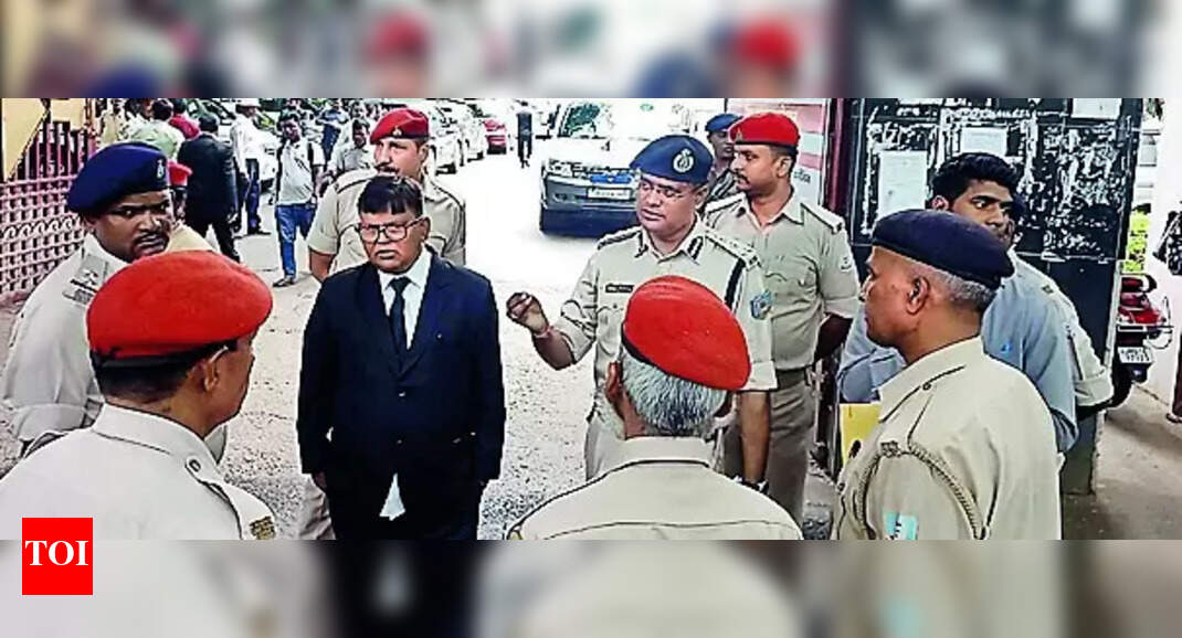 Security Arrangements: Dig Conducts Surprise Inspection Of District ...