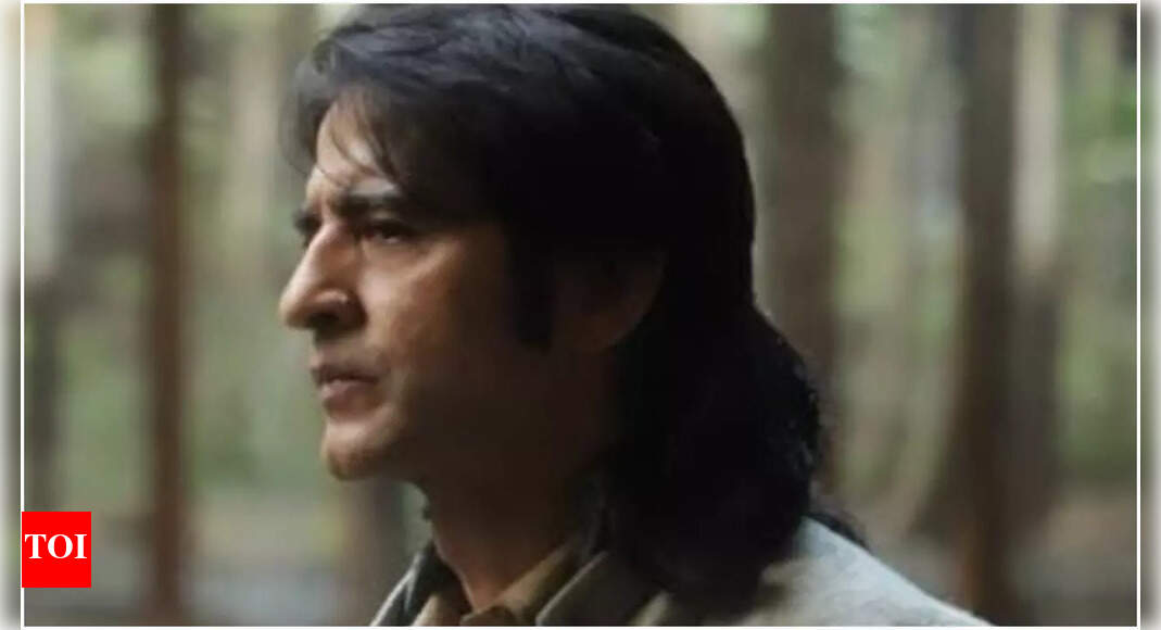 Hiten Tejwani: My character contributes to themes of corruption ... Hiten Tejwani: My character contributes to themes of corruption ...