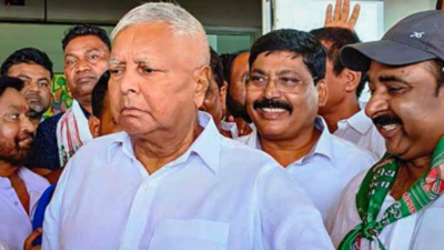 Amid row over Sanatan Dharma, RJD chief Lalu Prasad goes on temple ...