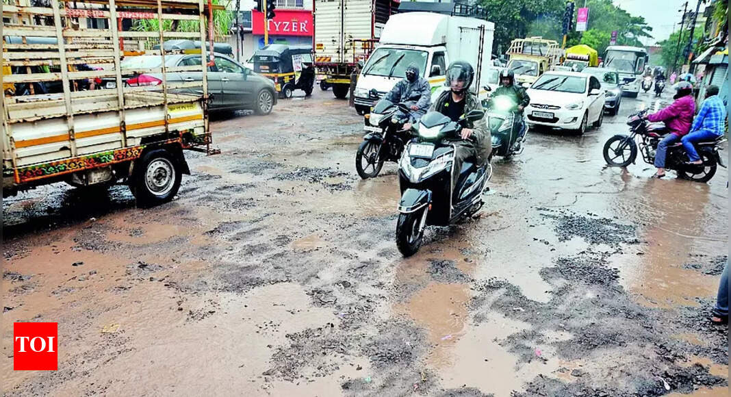 Road Repair: Potholes Resurface On Nashik Roads 48 Hrs After Heavy Rain | Nashik News - Times of ...