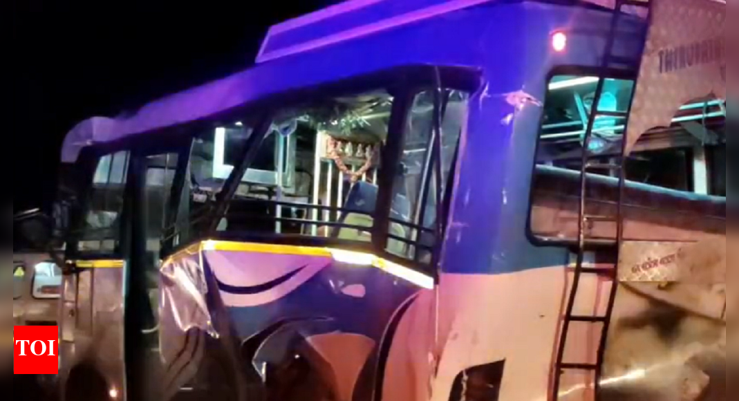 Tamil Nadu Accident News: Seven women crushed to death, 10 injured in ...