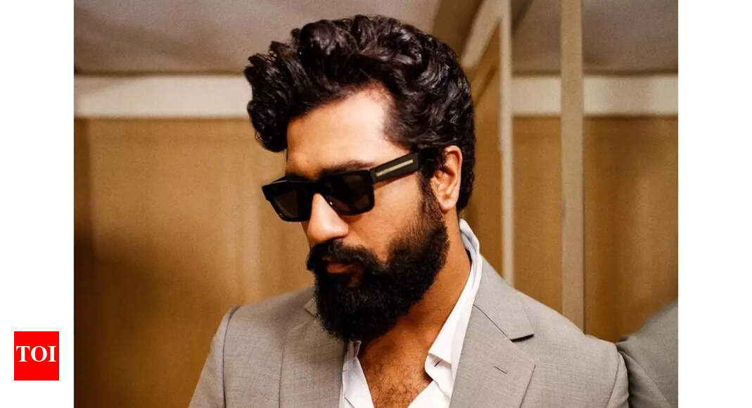 Vicky Kaushal Shares Another Bts Dance Video During His Photoshoot