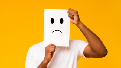 Are you depressed or experiencing sadness? Here is how to differentiate ...