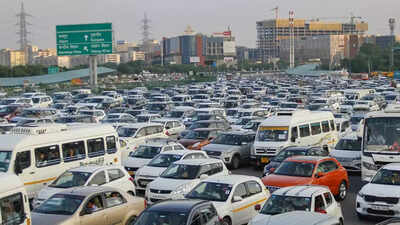 G20 traffic restrictions lifted: Gurgaon roads witness jams | Gurgaon ...