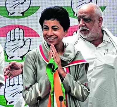 Elections: Congress Constitutes Four Election Panels For Cg Polls ...