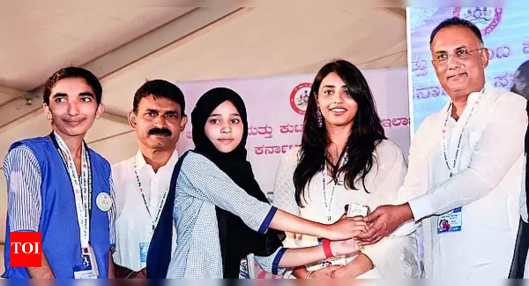 Shuchi Scheme: Sanitary Pads For Students Under Shuchi Scheme Soon ...