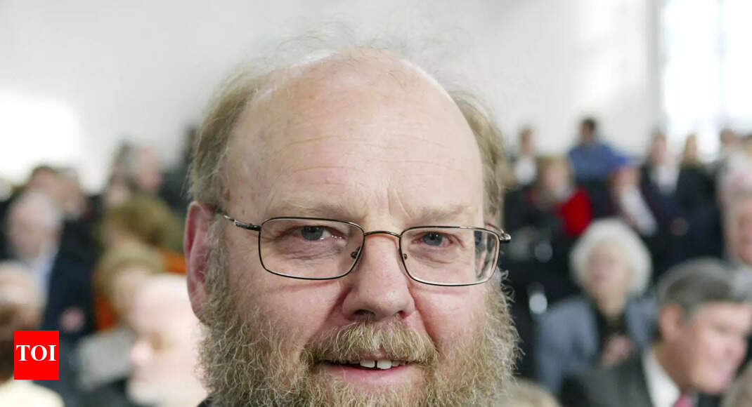 Ian Wilmut: The scientist, who cloned Dolly the sheep, passes away at 79