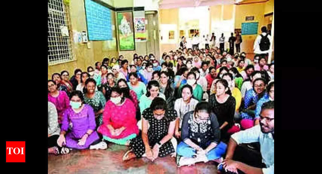 Ragging: Protest rocks GMC over suspension of ten MBBS students ...