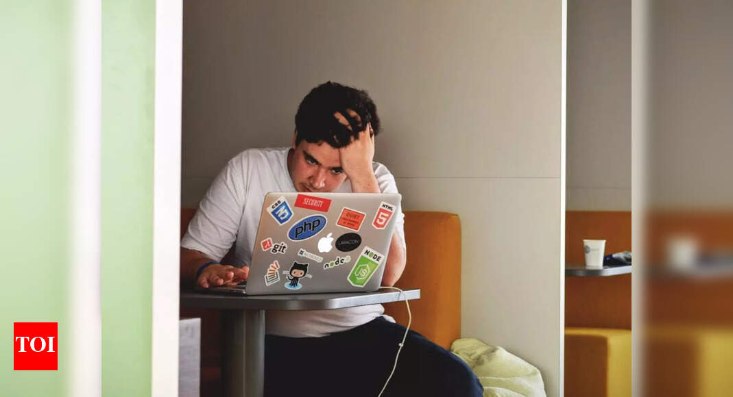 Neck-deep in office work? Here's what bosses do to make you work extra ...