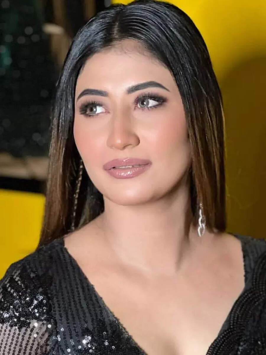 Best glamorous looks of Sunita Gogoi | Times of India