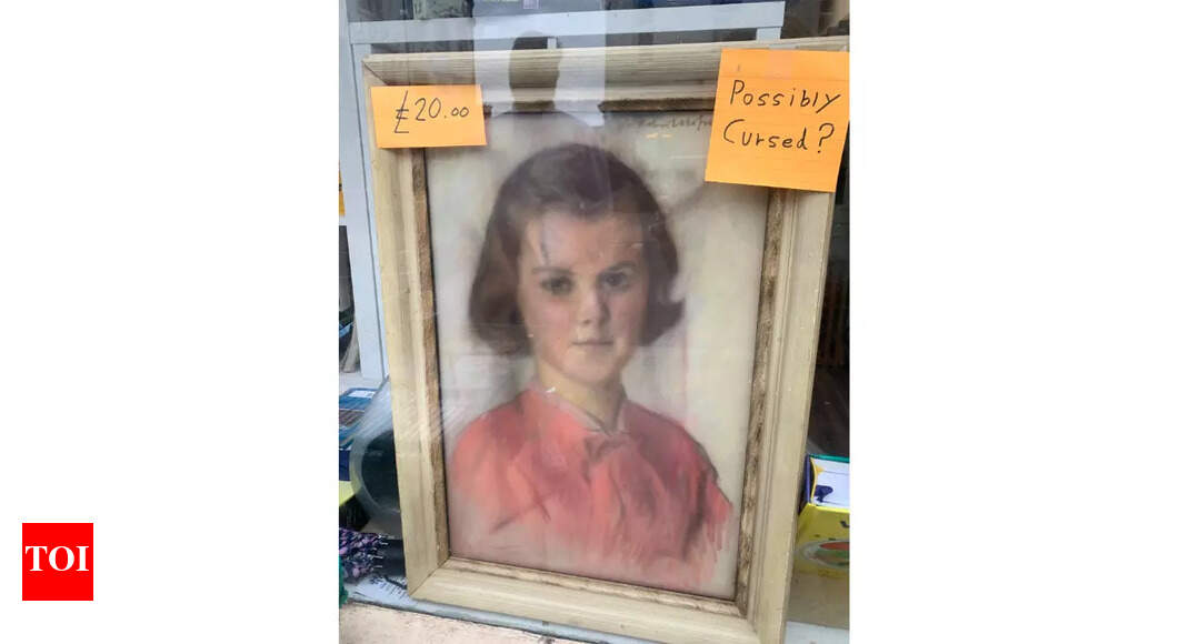 Cursed Painting: Are you brave enough to buy THIS cursed painting ...