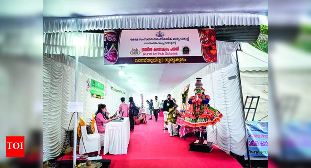 Traditional Handicrafts: Unique Rural Art Works Attract Spectators To ...