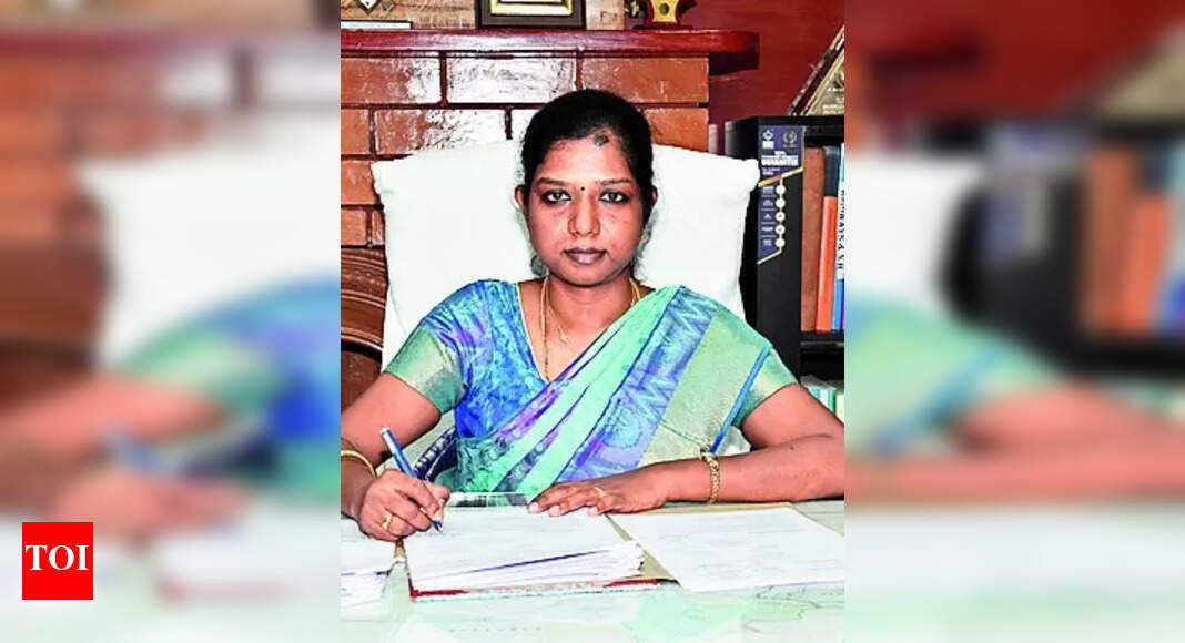 Nilgiris: Aruna Is New Nilgiri Dist Collector | Coimbatore News - The Times of India