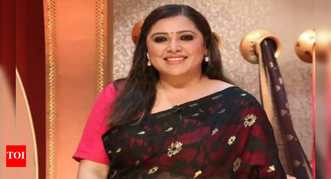 Subhashree Ganguly’s sister Deboshree ready for her first TV show ...