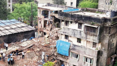 Two killed, one injured as Dombivli building crashes during eviction ...