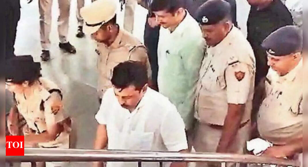 Nuh riots: Congress MLA held, net suspended again | Gurgaon News ...