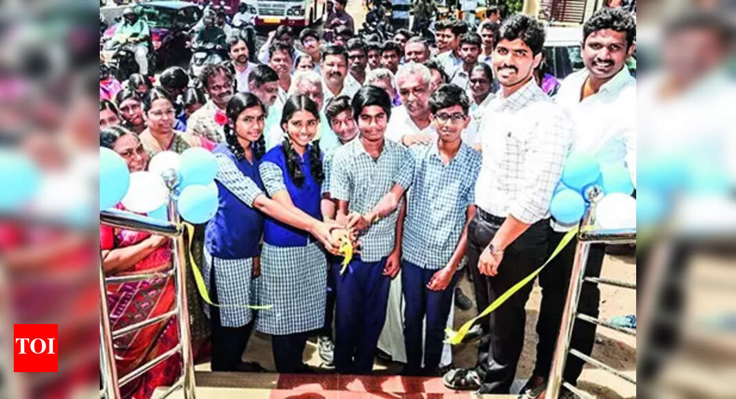 Renovated Foot Over-Bridge: Govt School Students Cut Ribbon For ...