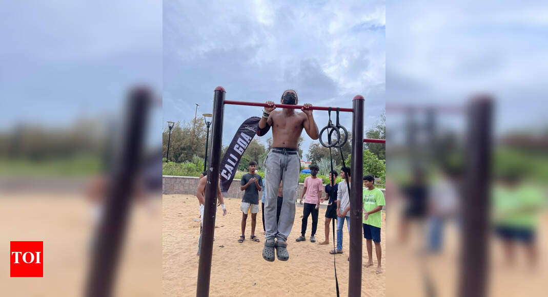Goan lads mark World Pull-Up day with 2000 pull-ups | Events Movie News ...