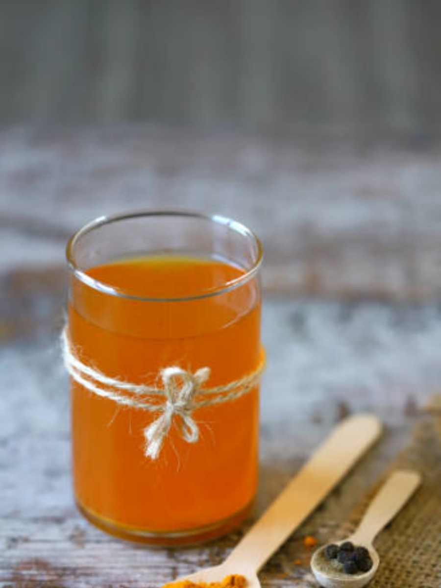 8 Health Benefits Of Drinking Turmeric Water | Times Now