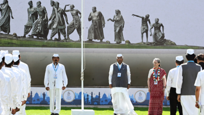 CWC backs INDIA unity, for seat talks at 'earliest' | India News ...