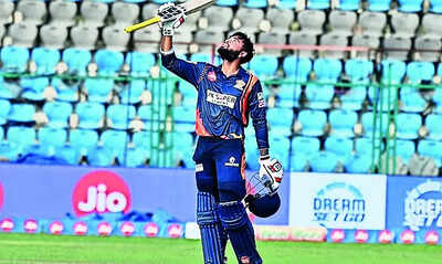 Up T-20: Kashi Rudras Lift First Up T-20 Trophy, Beat Meerut By 7 Wkts ...