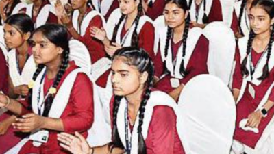 School Inauguration: Nitish Opens School Named After His Wife | Patna ...