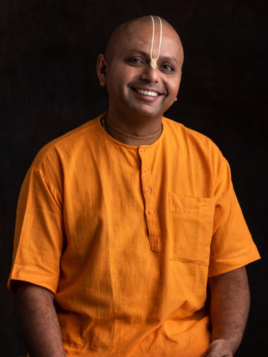 Engineer Monk Gaur Gopal Das Educational Qualification | Times Now