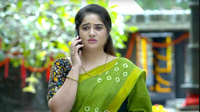 Manimuthu: Radhika is upset about Manikutty nurturing the hope of ...