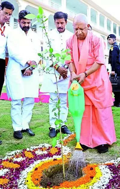 Development: ‘finalise Plans For Devpt Around Int’l Stadium’ | Varanasi ... Development: ‘finalise Plans For Devpt Around Int’l Stadium’ | Varanasi ...