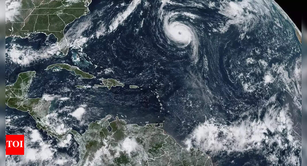 Hurricane Nigel: Hurricane Nigel strengthens, gaining Category 2 status ...