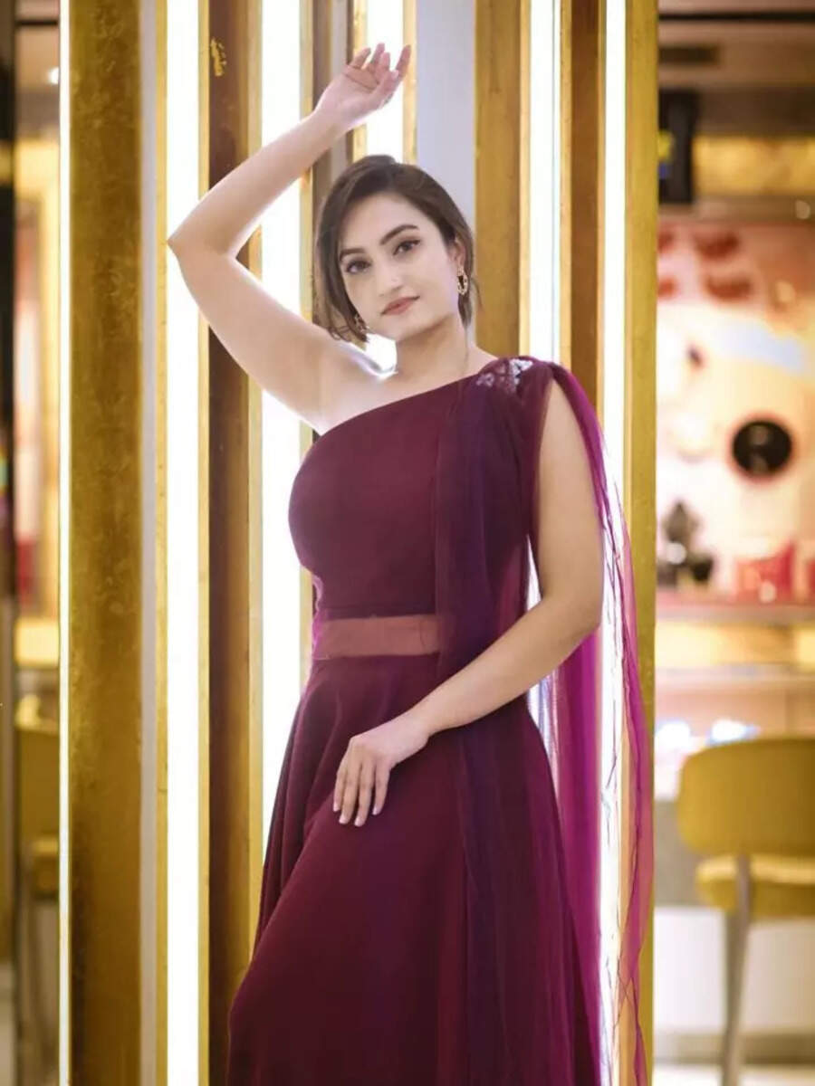 Chic looks of Seetha Rama actress Vaishnavi | Times of India