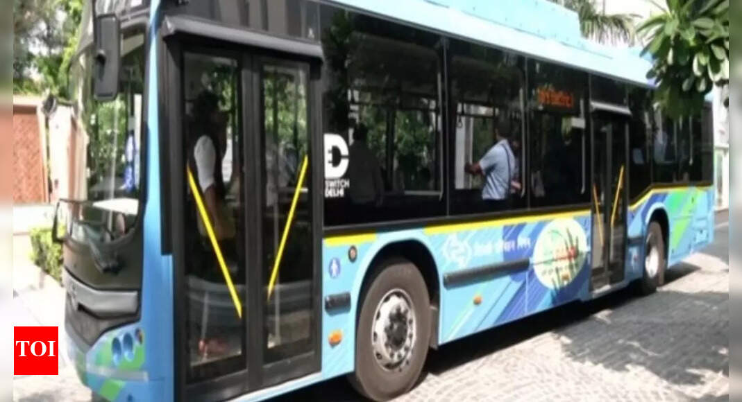 India, US collaborate to launch 10,000 e-buses on India's streets ...