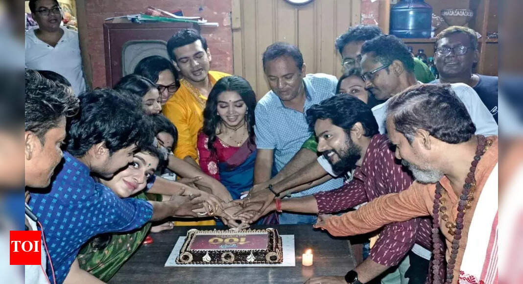 Abhishek Bose-Divyani Mondal starrer ‘Phulki’ completes 100 episodes ...