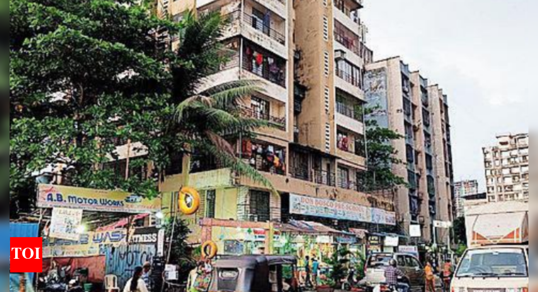 Mumbai: 67-year-old actor falls off Mira Road flat balcony, dies ...