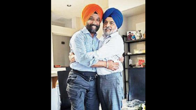 Kargil veteran meets doctor who saved him 24 yrs back, thanks him ...