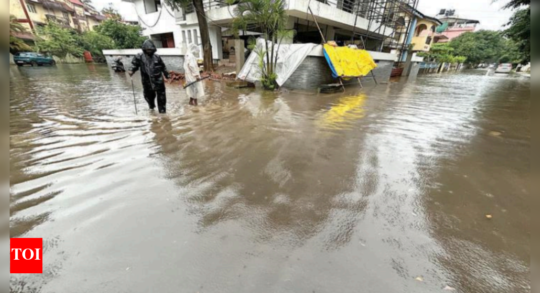 Rain in Goa makes thunderous comeback: Waterlogging and jams also ...