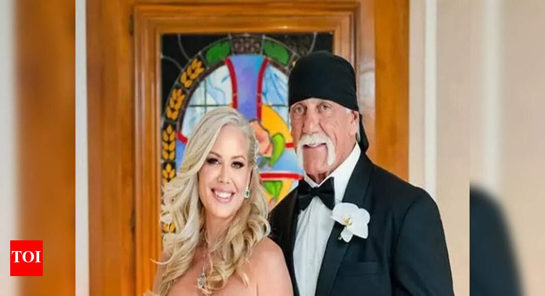 Hulk Hogan marries ldaylove Sky Daily in private wedding ceremony ...