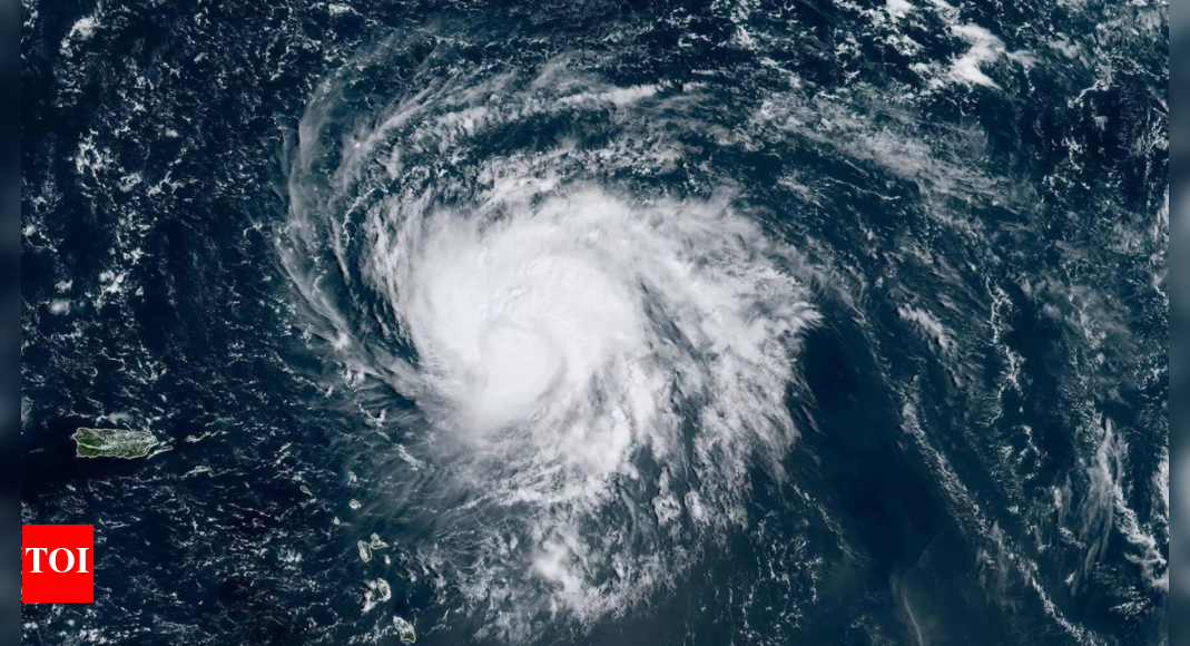 Us News Live Updates Mid Atlantic Coast Under Flood Warnings As