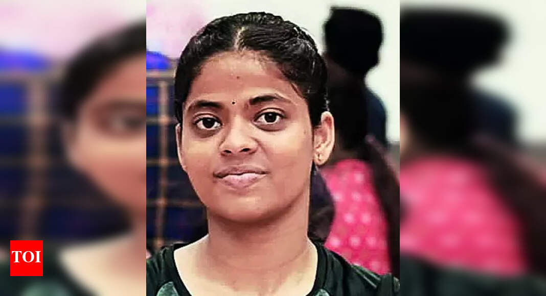 U-19: Hasini Claims Two Titles | Vijayawada News - Times of India