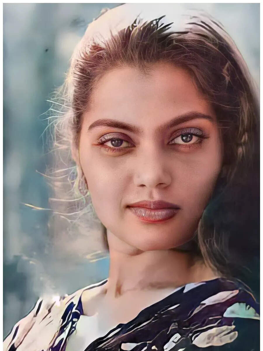 Unseen pictures of Silk Smitha | Times of India