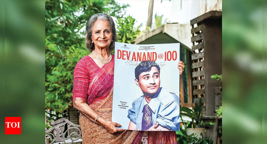 Waheeda Rehman remembers Dev Anand: Jaise charming dikhte thay waise ...