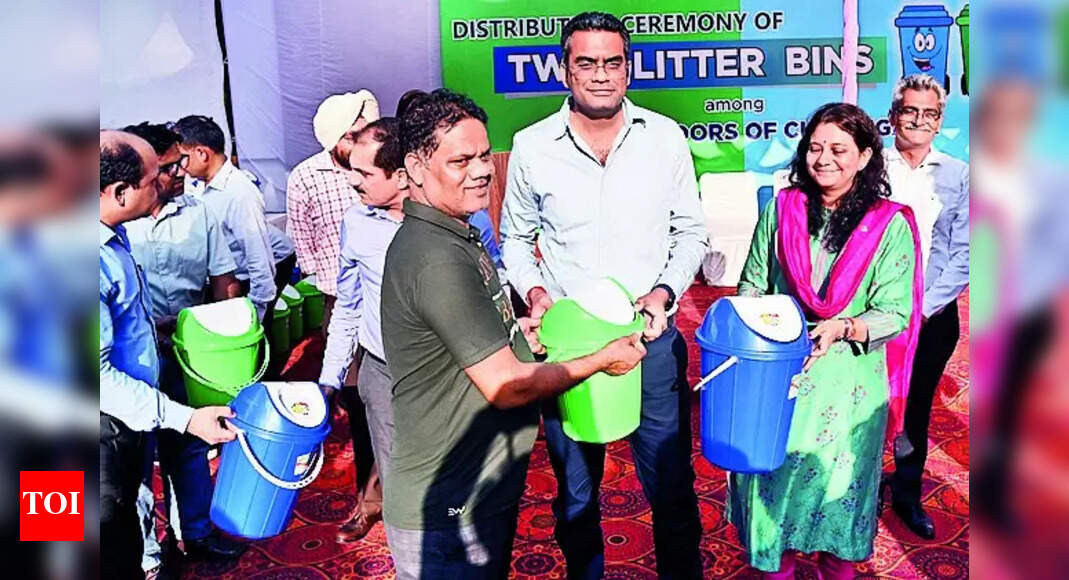 World Cup: Twin Litter Bins Given To Vendors | Chandigarh News - Times ...