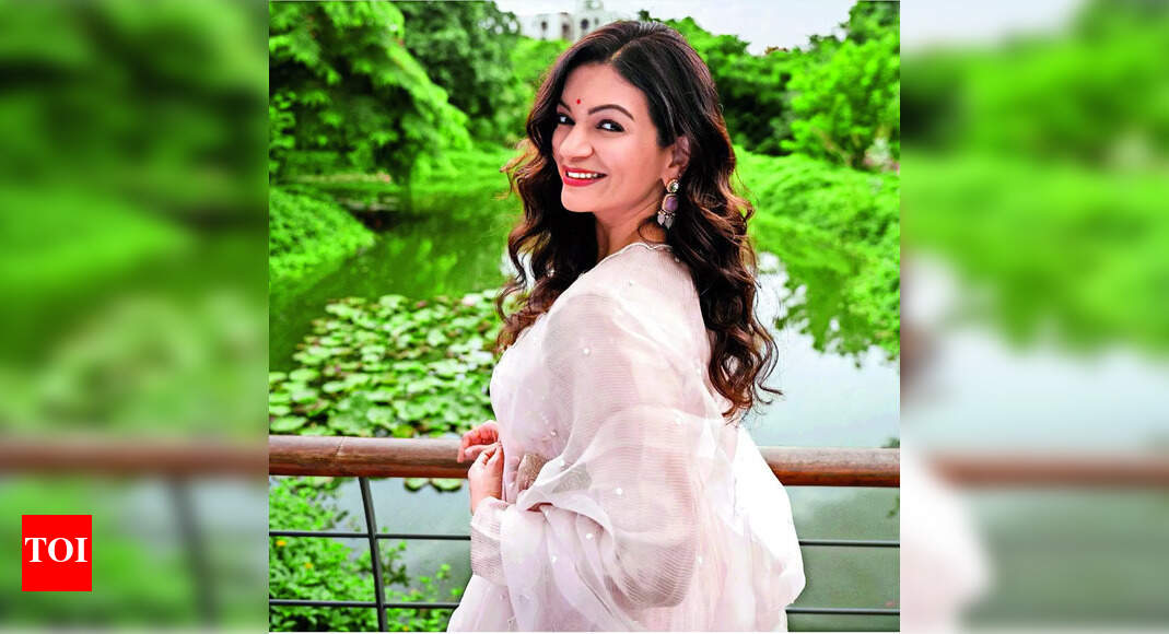 This industry puts artistes in a box: Prachee Shah Paandya - Times of India